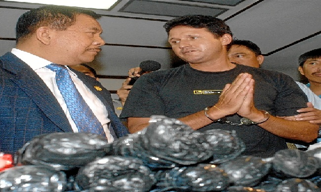 Brasileiro Marco Archer é fuzilado por tráfico de drogas na Indonésia ...