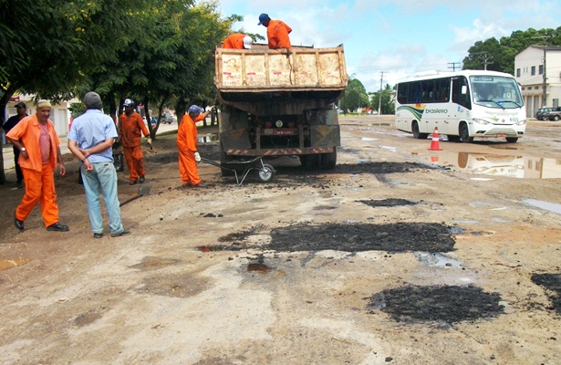 DERBA inicia recuperação da BA-283, que liga Itabela a Guaratinga ...