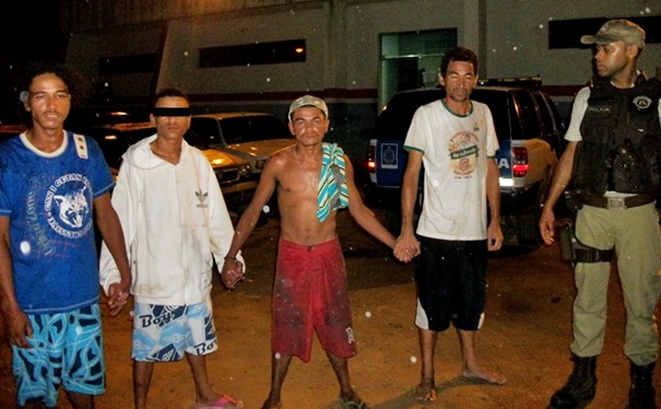Homens São Presos Por Tráfico De Drogas E Receptação Em Itabela Giro